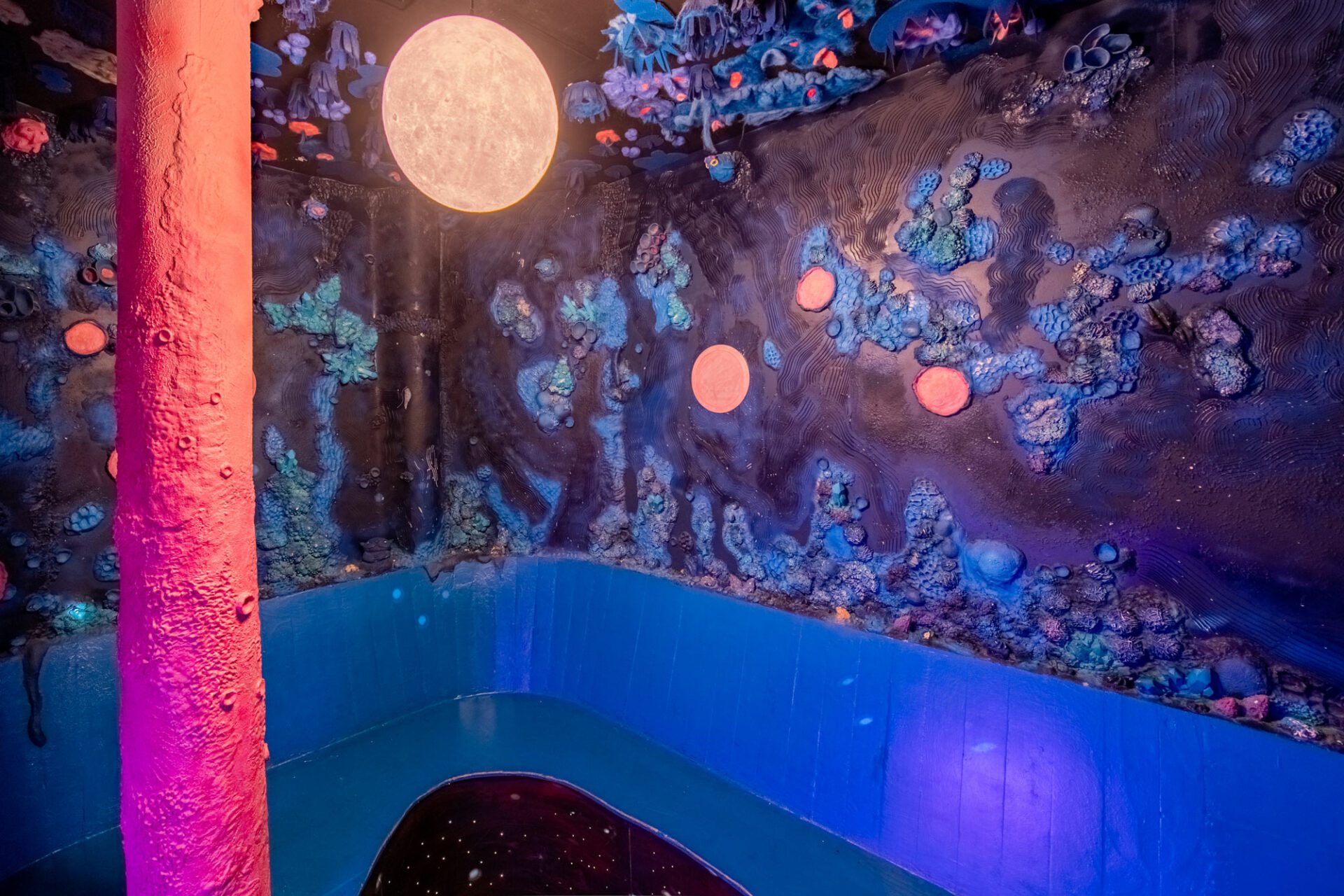 The Story Behind Meow Wolf's Whimsical Animal Cave aka Womb Room by ...